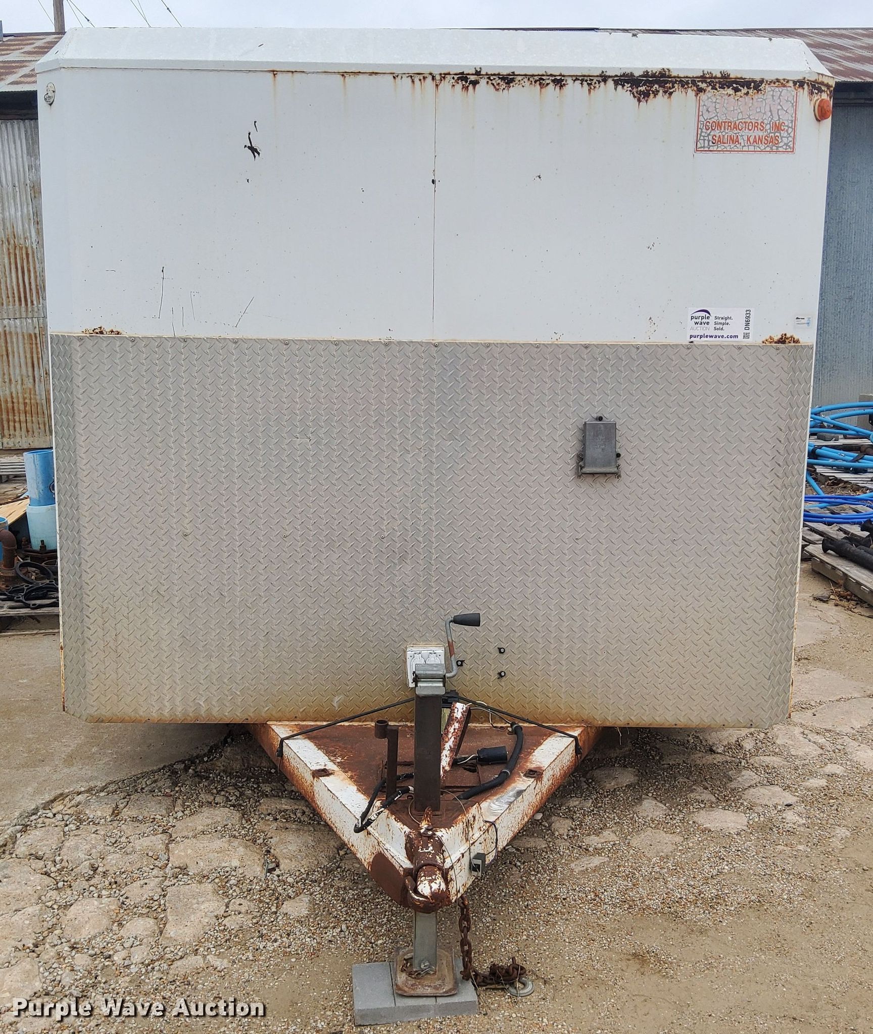 1988 WW enclosed cargo trailer in Salina, KS | Item DN6933 sold ...