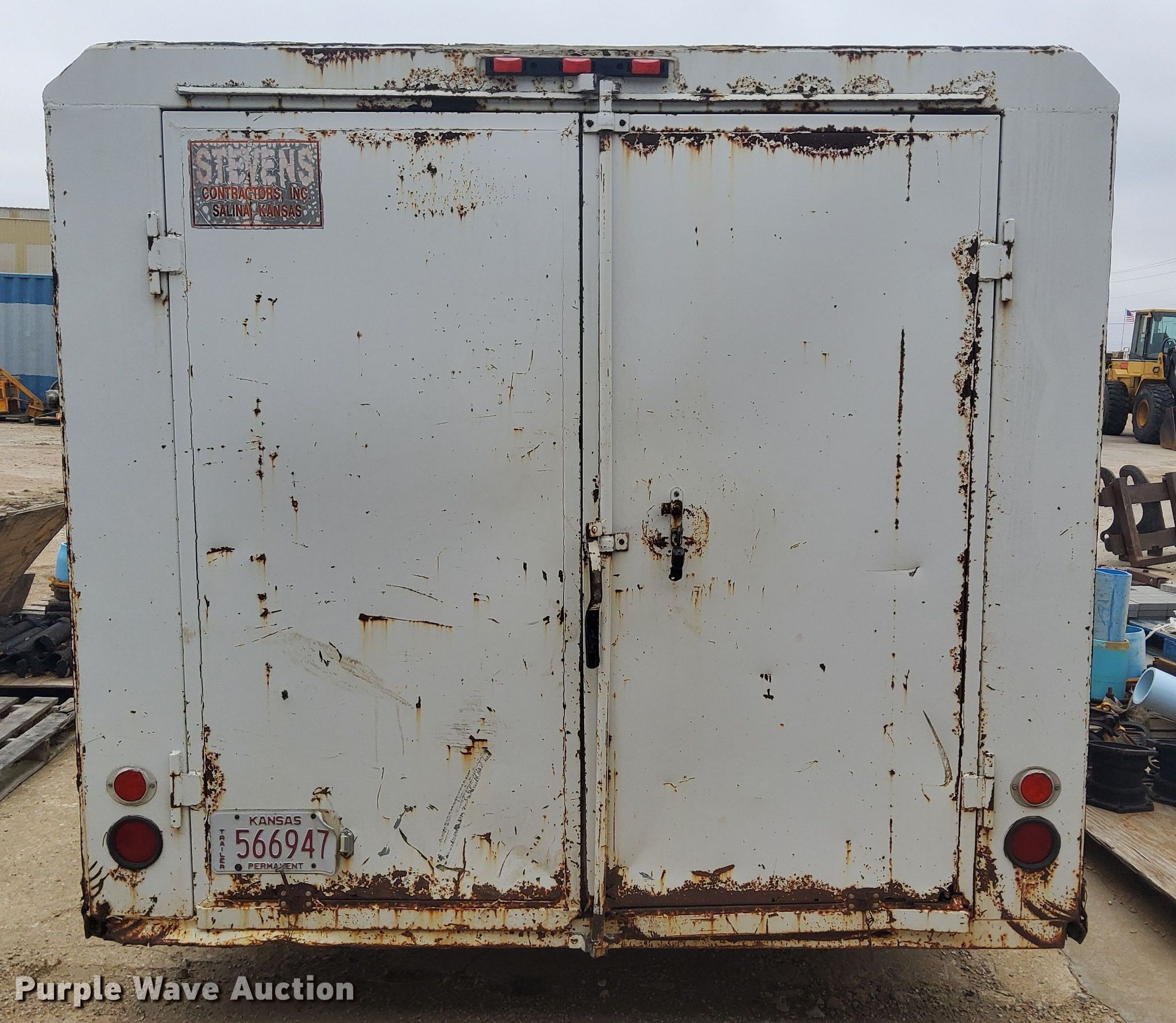 1988 WW enclosed cargo trailer in Salina, KS | Item DN6933 sold ...