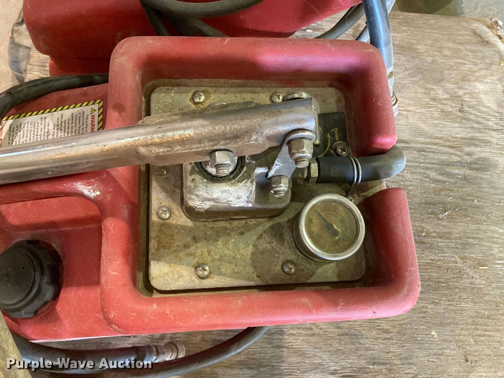 (2) Speed Shore hydraulic shoring pumps in Salina, KS | Item DN6993 ...