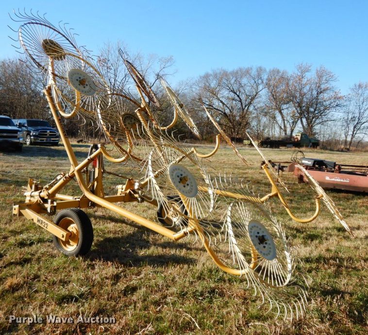 Vermeer WR22 hay rake in Nowata, OK | Item HG9253 sold | Purple Wave