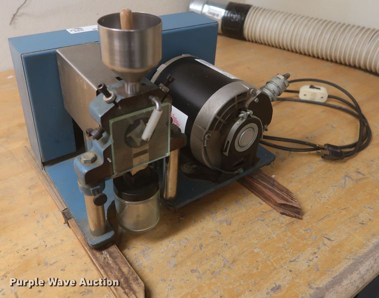 2001 Thomas Wiley 3383-L10 mill in Ardmore, OK | Item LP9087 sold ...