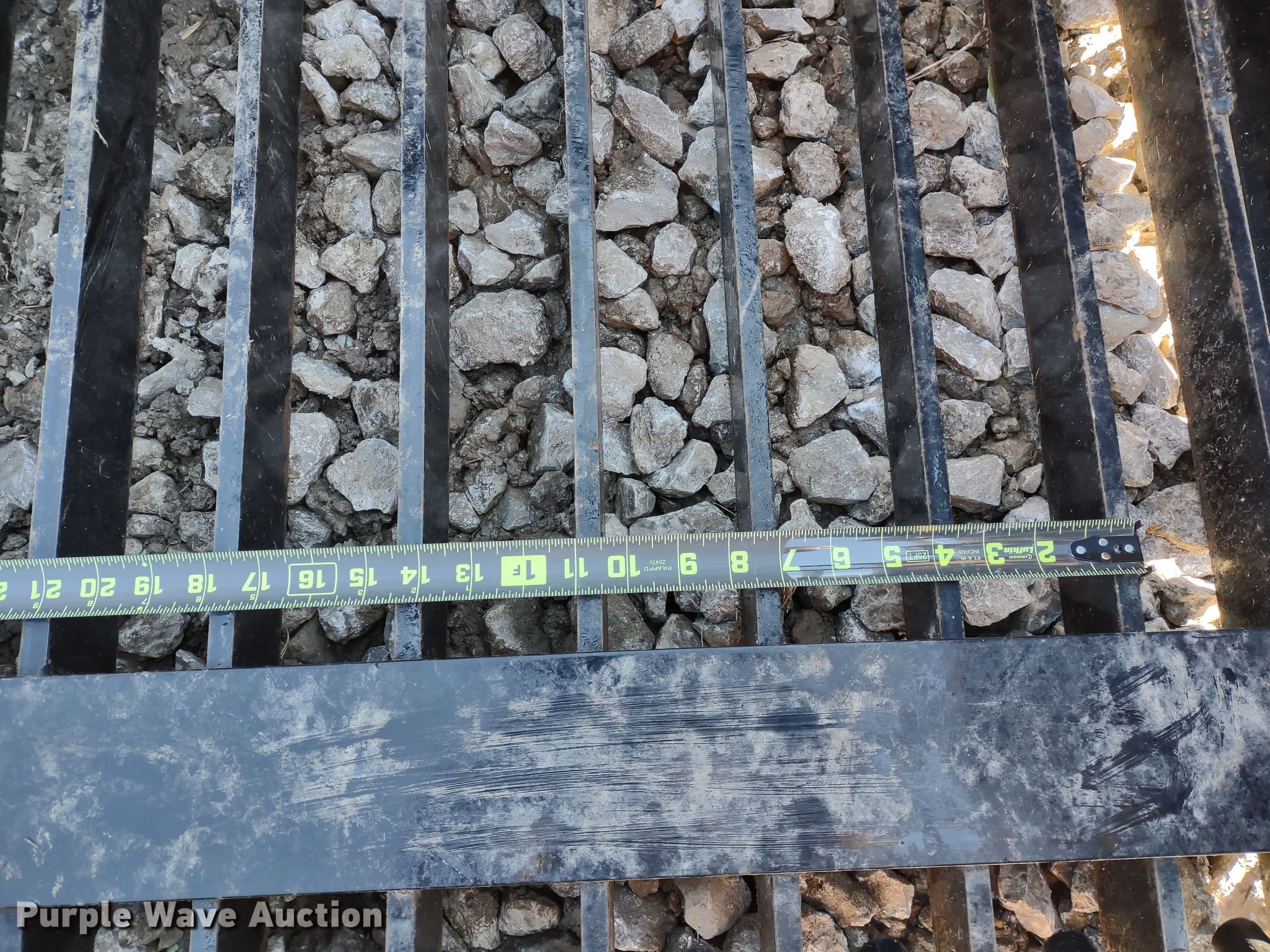 SAP 81" W skid steer rock bucket in Mapleton, KS | Item JK9048 sold ...