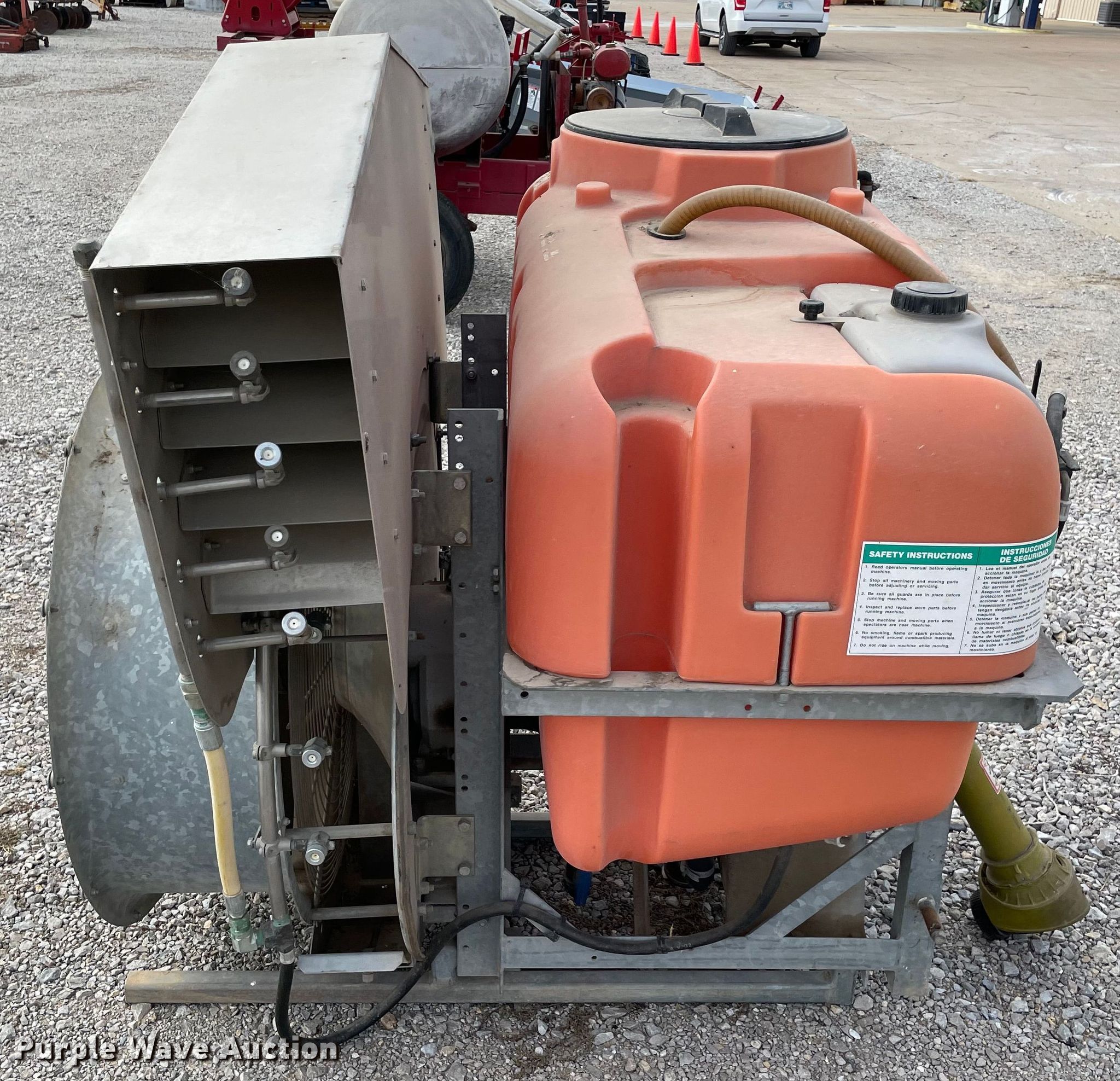 2000 JBS sprayer in Ardmore, OK | Item LP9051 sold | Purple Wave