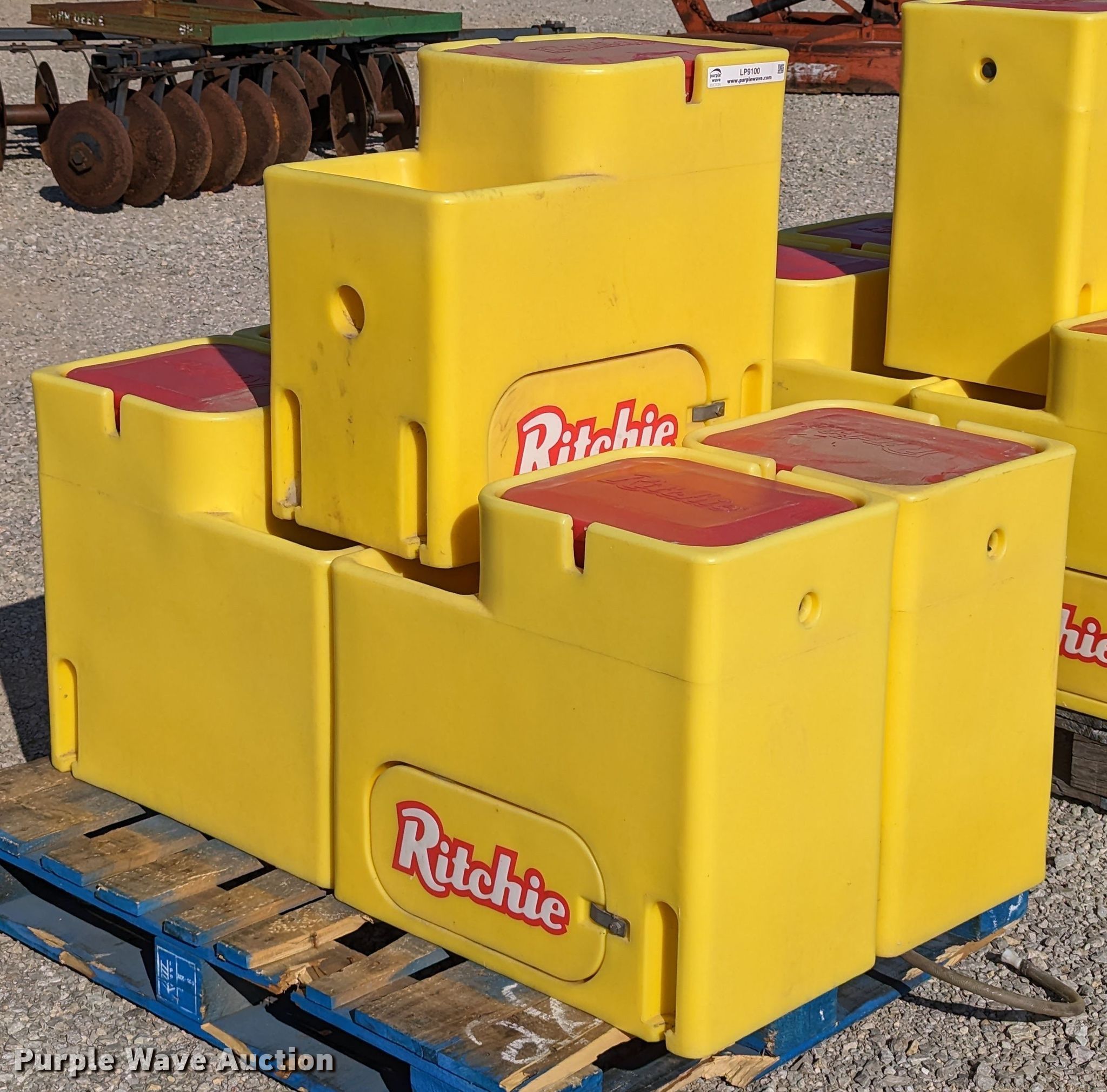 (5) Ritchie WaterMatic 100 insulated watering systems in Ardmore, OK ...