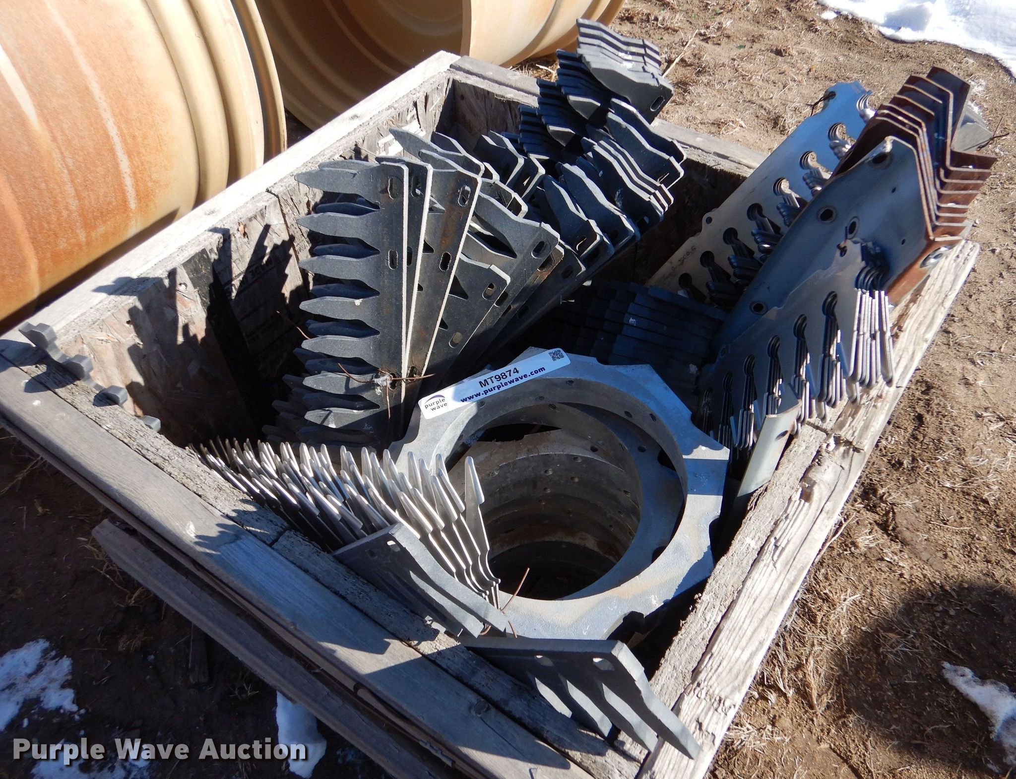 Shelbourne header parts in Sublette, KS | Item MT9874 sold | Purple Wave
