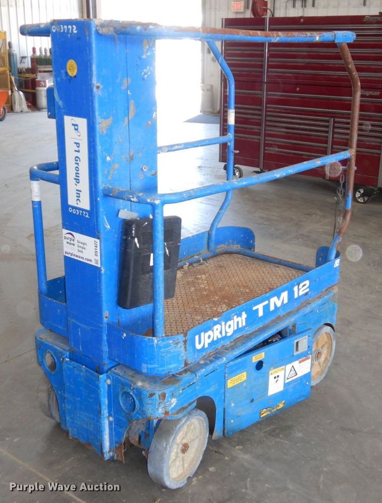 Up Right TM12 scissor lift in Lawrence, KS | Item DS1422 sold | Purple Wave