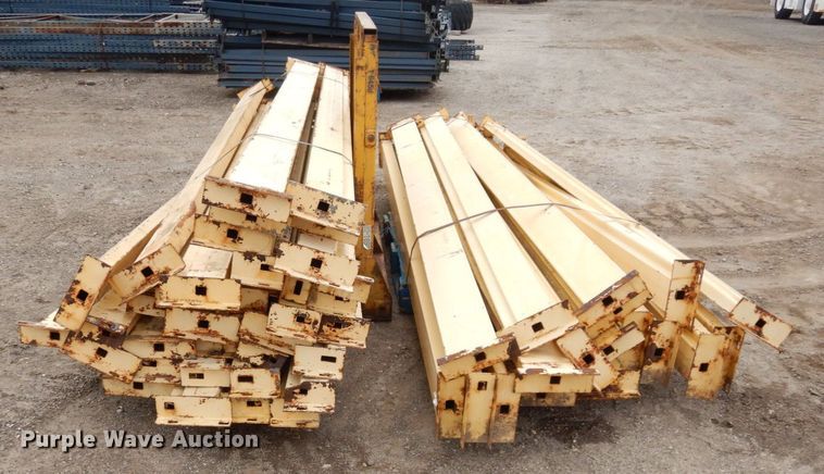 (2) pallets of Unarco T-Bolt pallet racking beams in Lawrence, KS ...