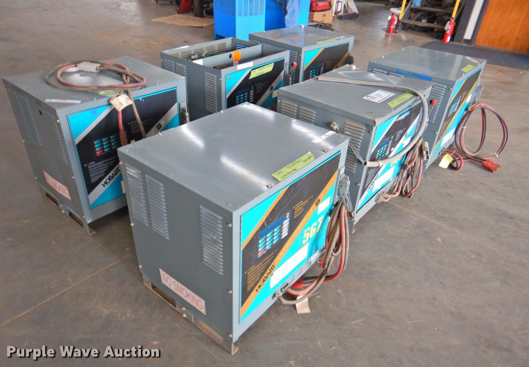 (6) Hobart Ultra Charger forklift battery chargers in Lawrence, KS ...