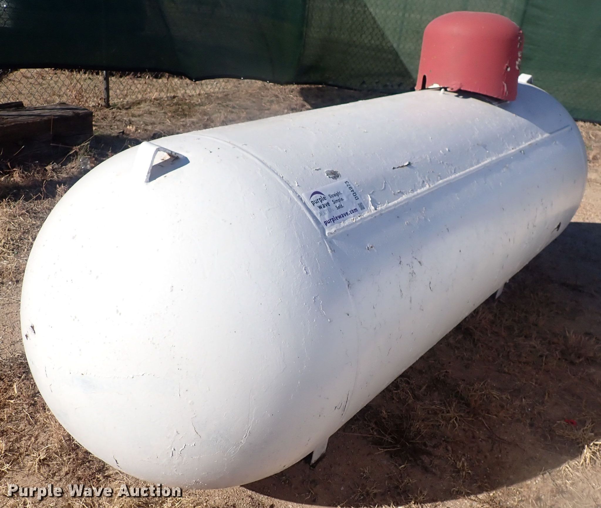 500 gallon propane tank in Goddard, KS | Item DQ4973 sold | Purple Wave