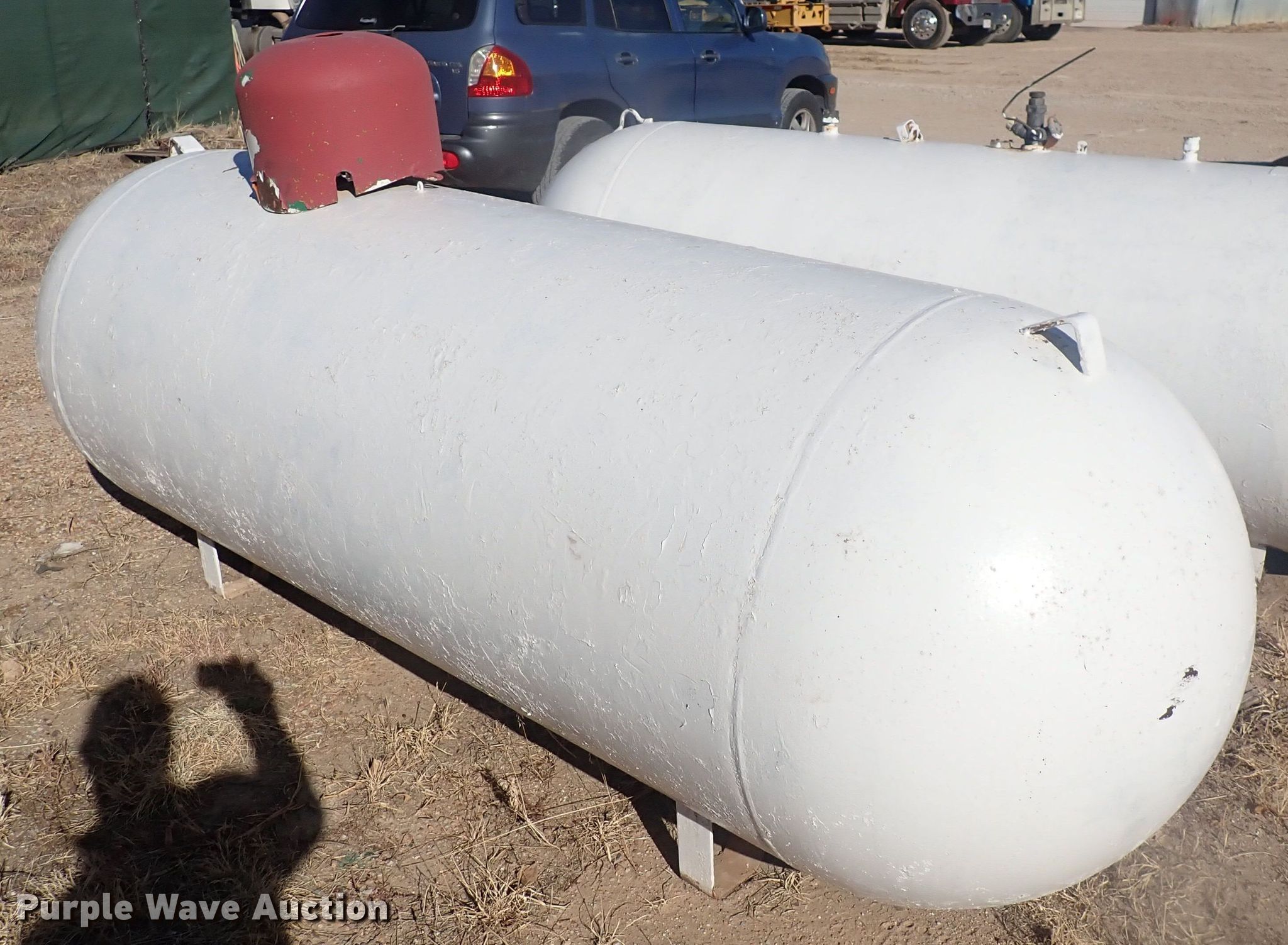 500 gallon propane tank in Goddard, KS | Item DQ4973 sold | Purple Wave
