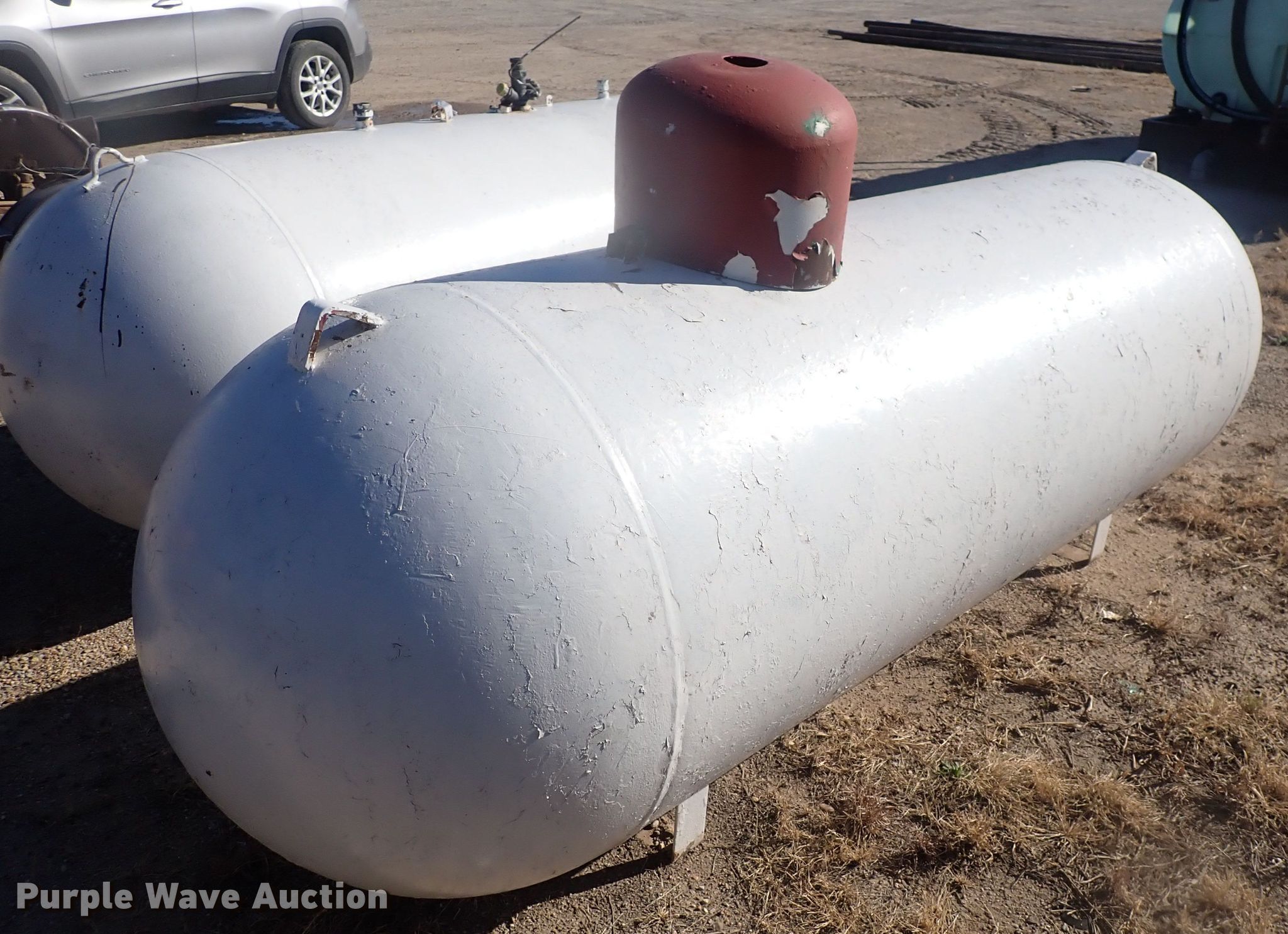 500 gallon propane tank in Goddard, KS | Item DQ4973 sold | Purple Wave