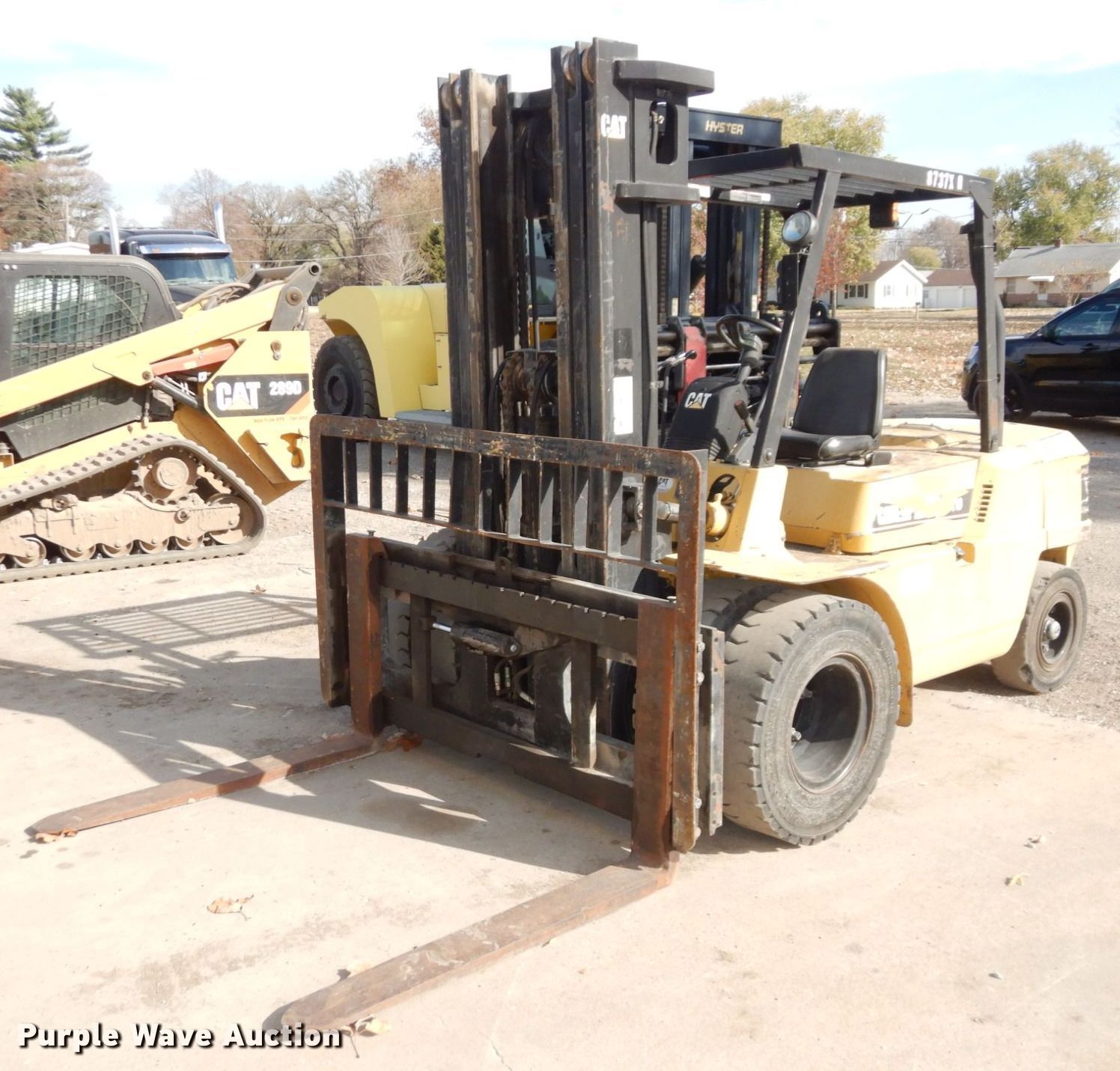 2000 Caterpillar DP50 forklift in Lawrence, KS | Item DS1521 sold ...