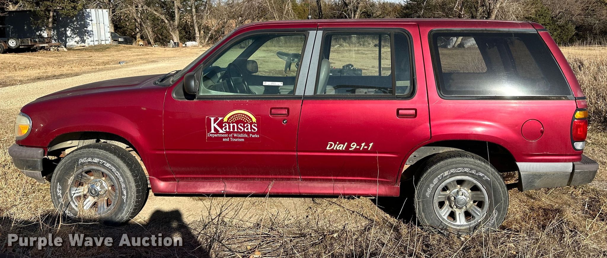 1995 Ford Explorer SUV in Webber, KS | Item JD9751 sold | Purple Wave