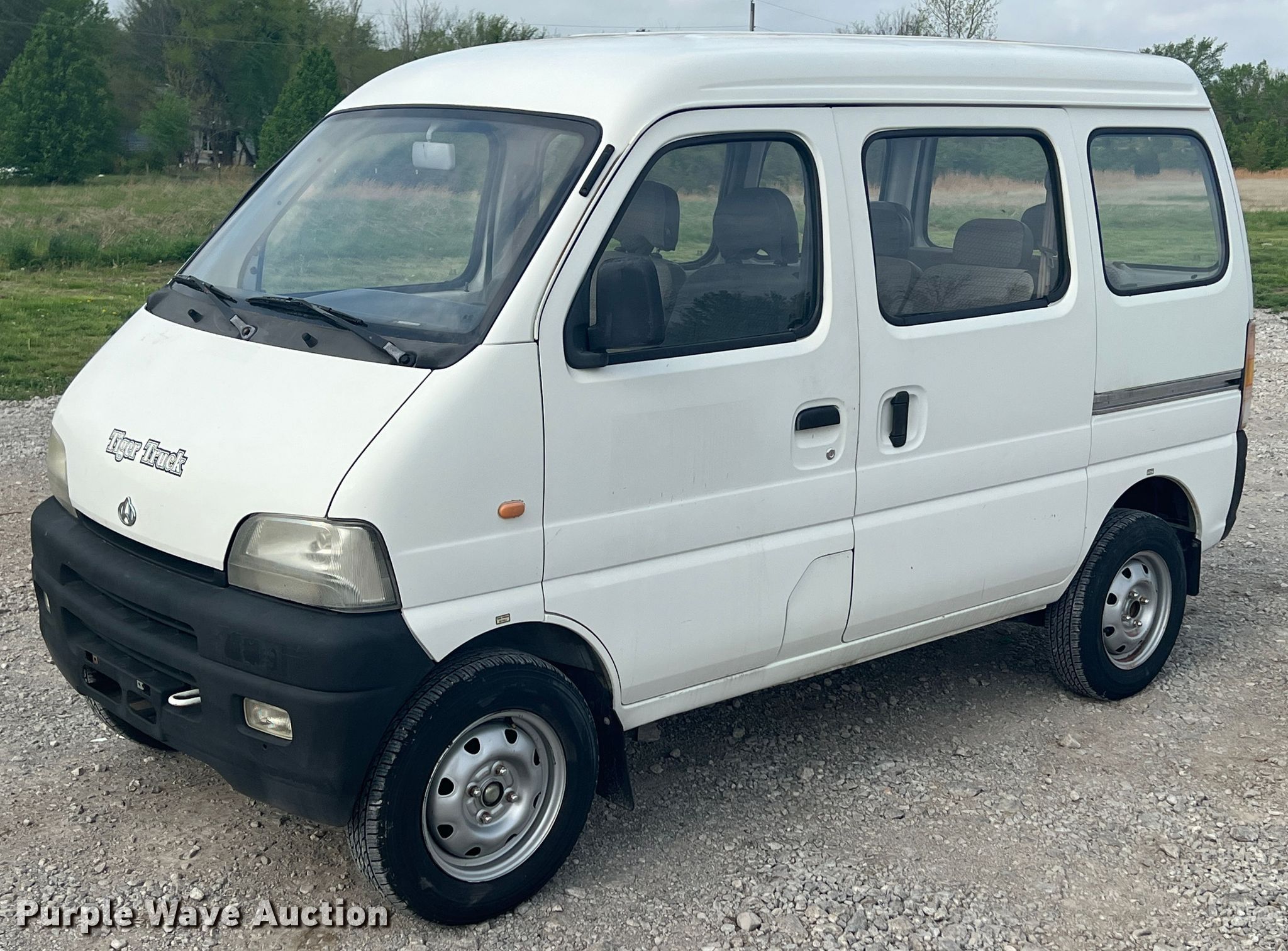 2006 Tiger Truck van in Collinsville, OK | Item JN9298 sold | Purple Wave