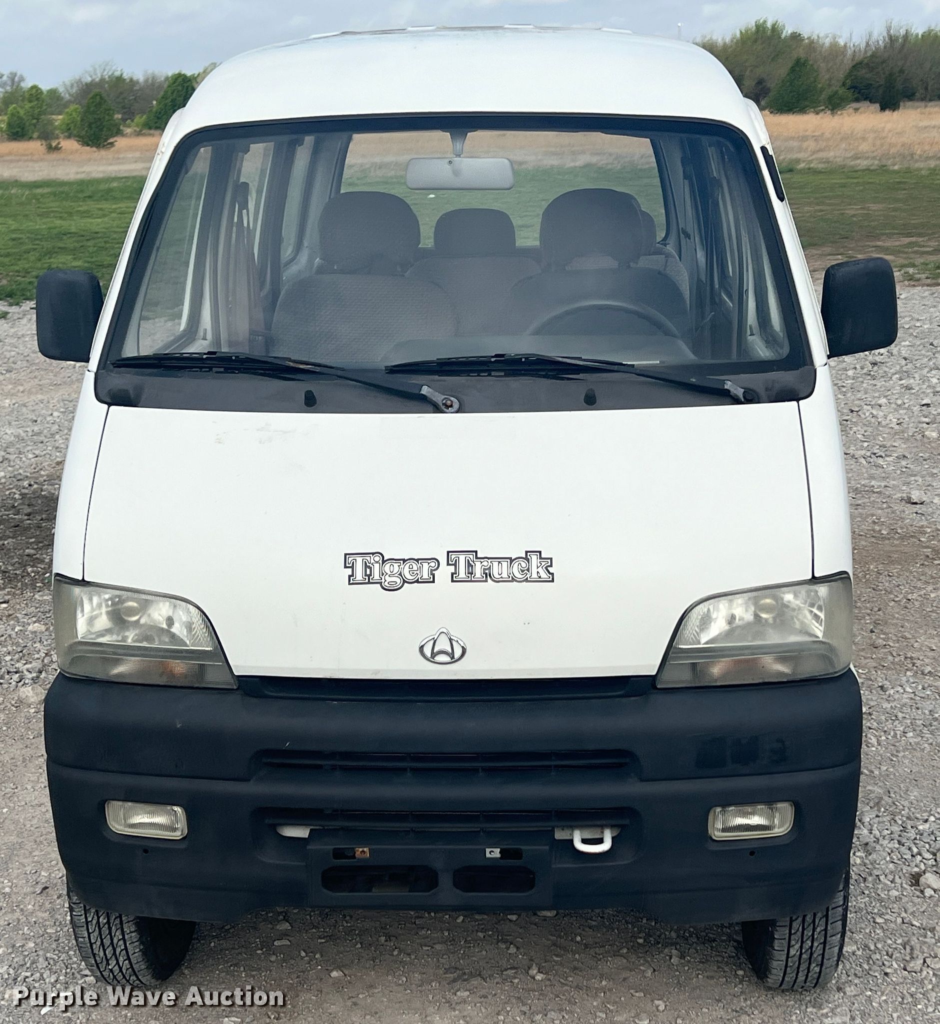 2006 Tiger Truck van in Collinsville, OK | Item JN9298 sold | Purple Wave