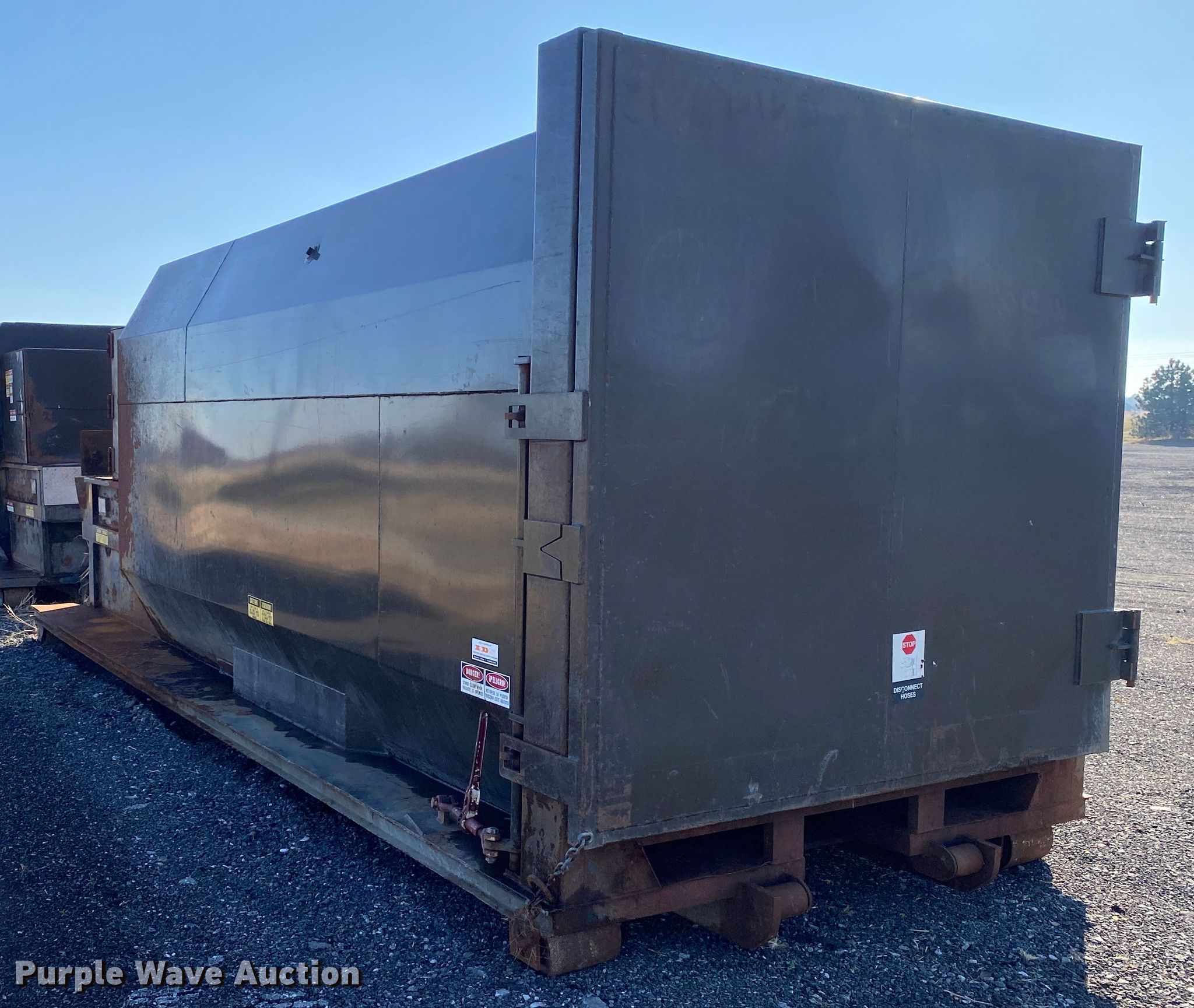 Roll-off trash compactor in Collinsville, OK | Item JW9287 sold ...