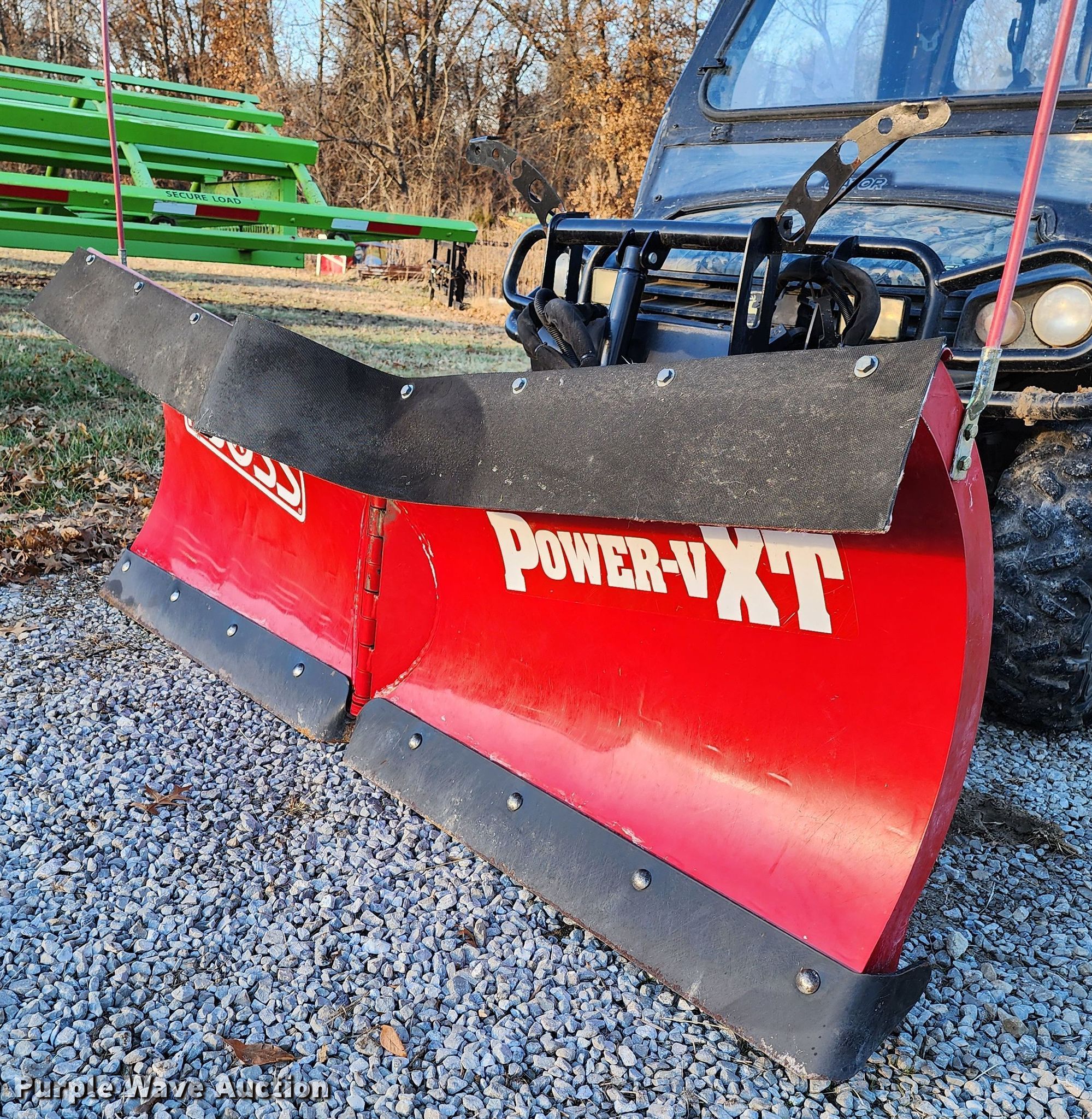 Boss Power-V XT V plow in Warrensburg, MO | Item JW9948 sold | Purple Wave