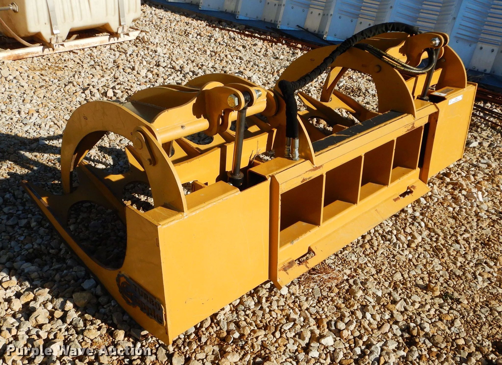 Dougherty Forestry GR84 84" W skid steer rock grapple bucket in ...