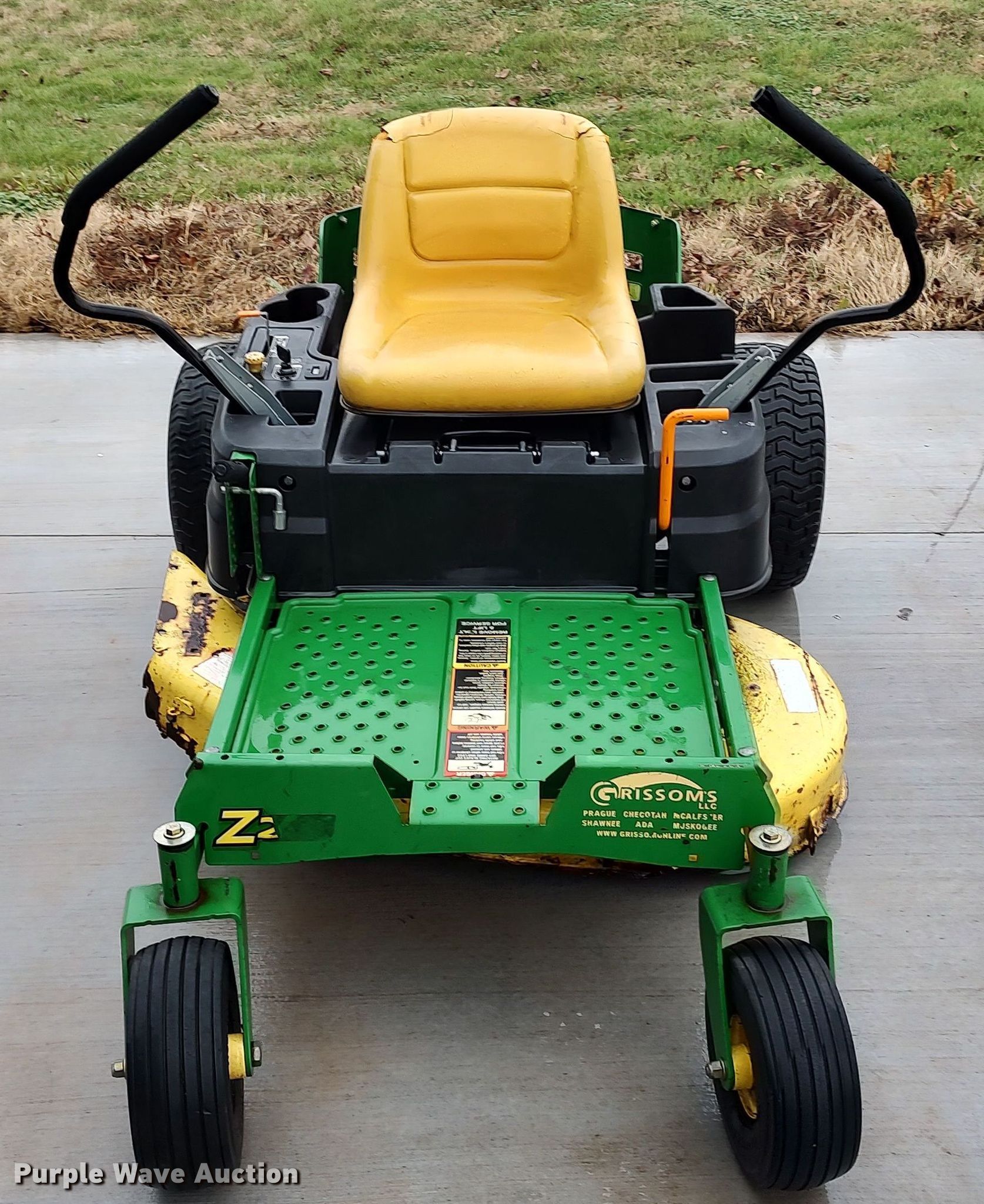 John Deere Z235 ZTR lawn mower in Norman, OK | Item LK9427 sold ...