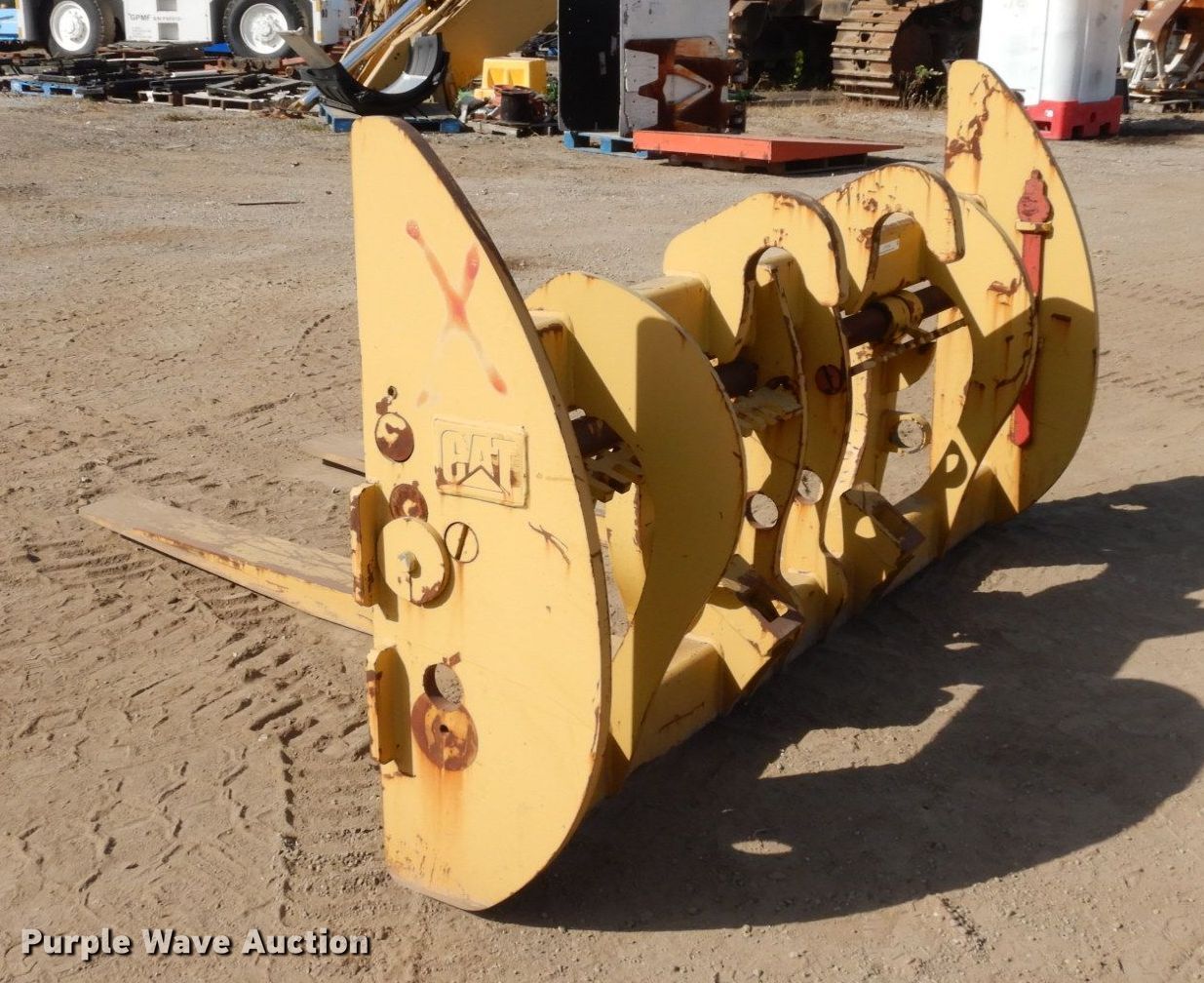 Caterpillar 950G/H-972G/H forks in Lawrence, KS | Item LY9192 sold ...