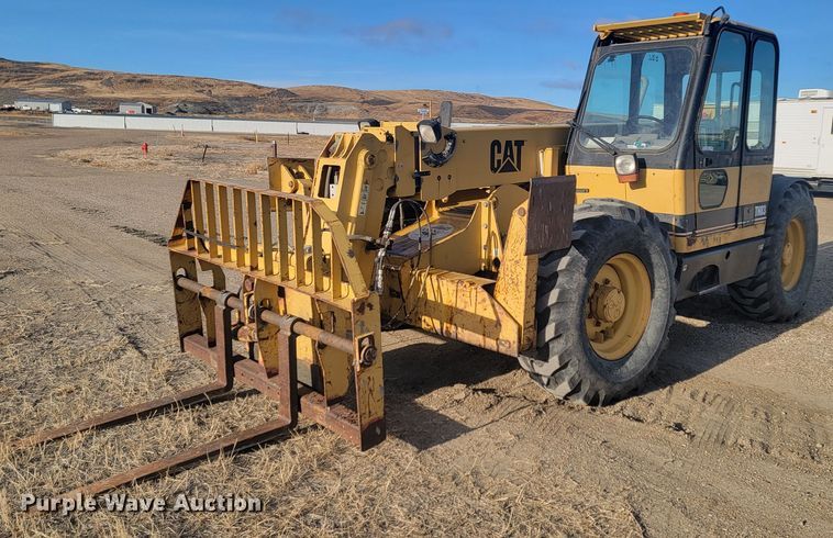 1997 Caterpillar TH83 telehandler in Fort Pierre, SD | Item ME9574 sold ...