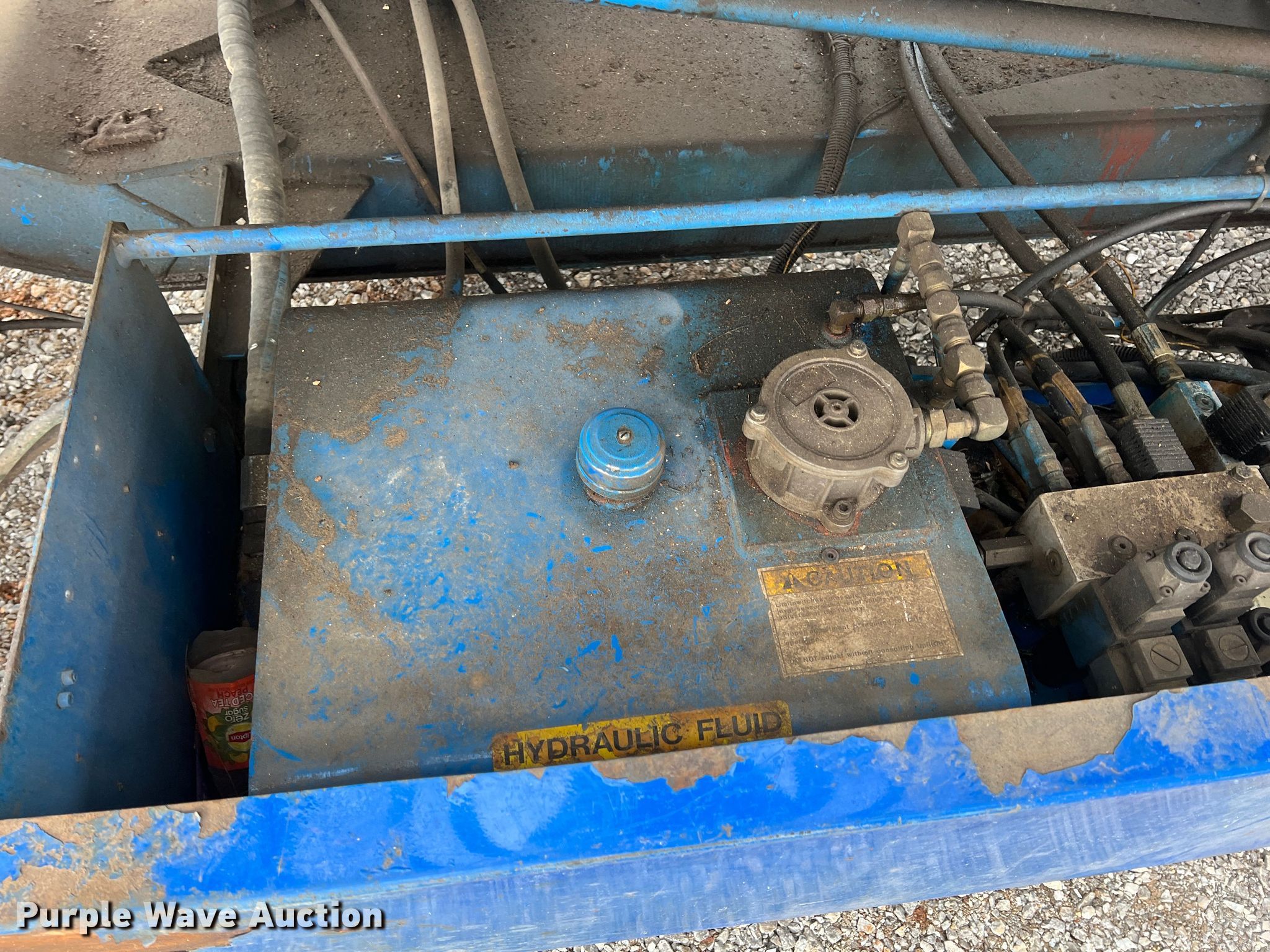 Up Right SL30 scissor lift in Webb City, MO | Item ID9267 sold | Purple ...