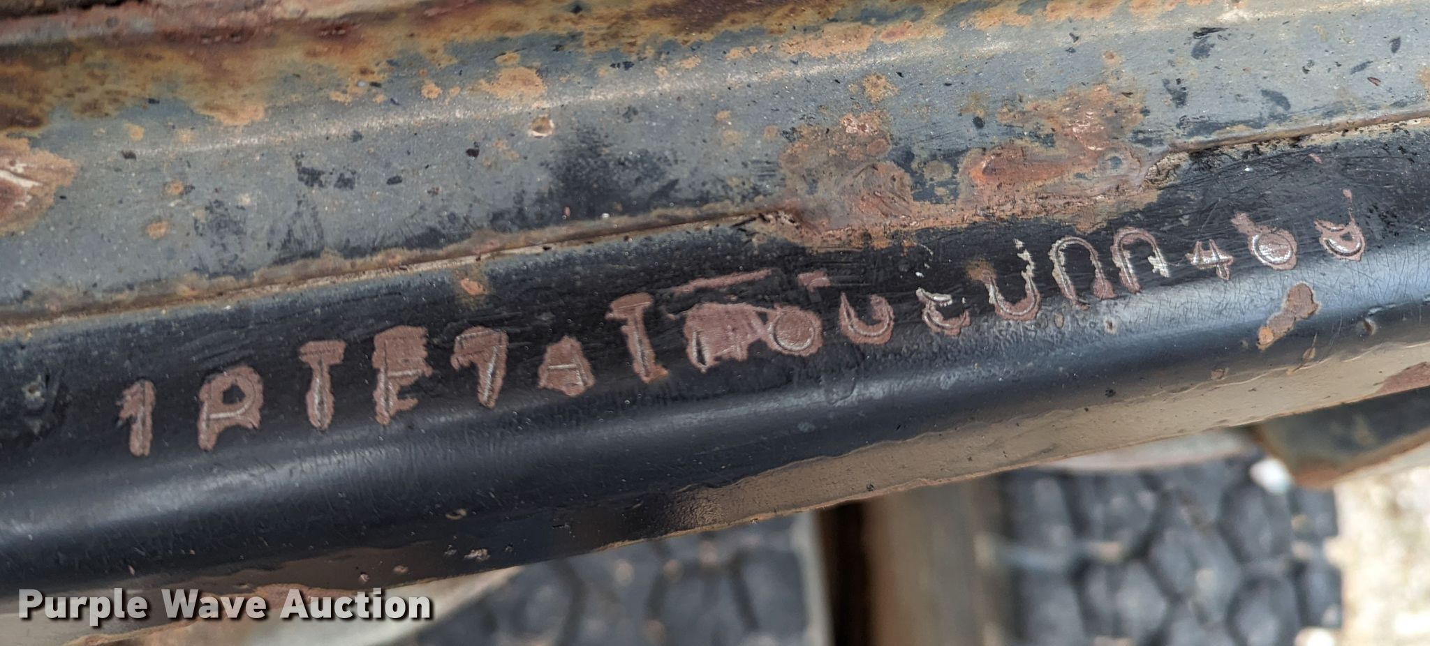 1986 Irwin flatbed trailer in Edmond, OK | Item DK3687 sold | Purple Wave