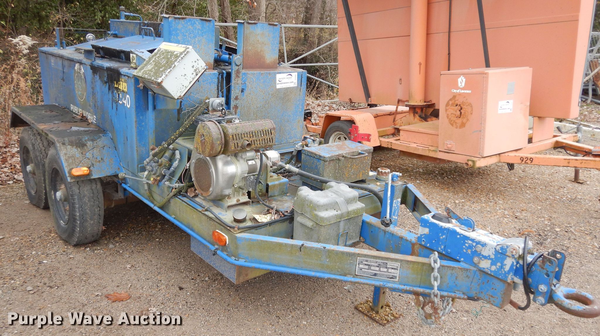 Marathon melter applicator in Lawrence, KS | Item DI6961 sold | Purple Wave