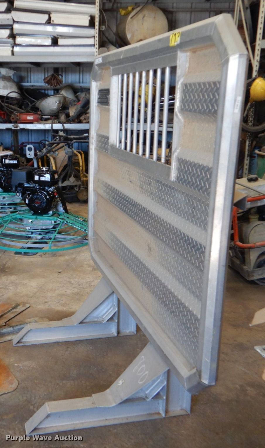 Protech headache rack in Texarkana, AR | Item MM9584 sold | Purple Wave