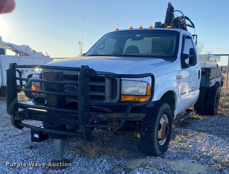 2001 Ford F350 Super Duty flatbed pickup truck in Stroud, OK | Item ...