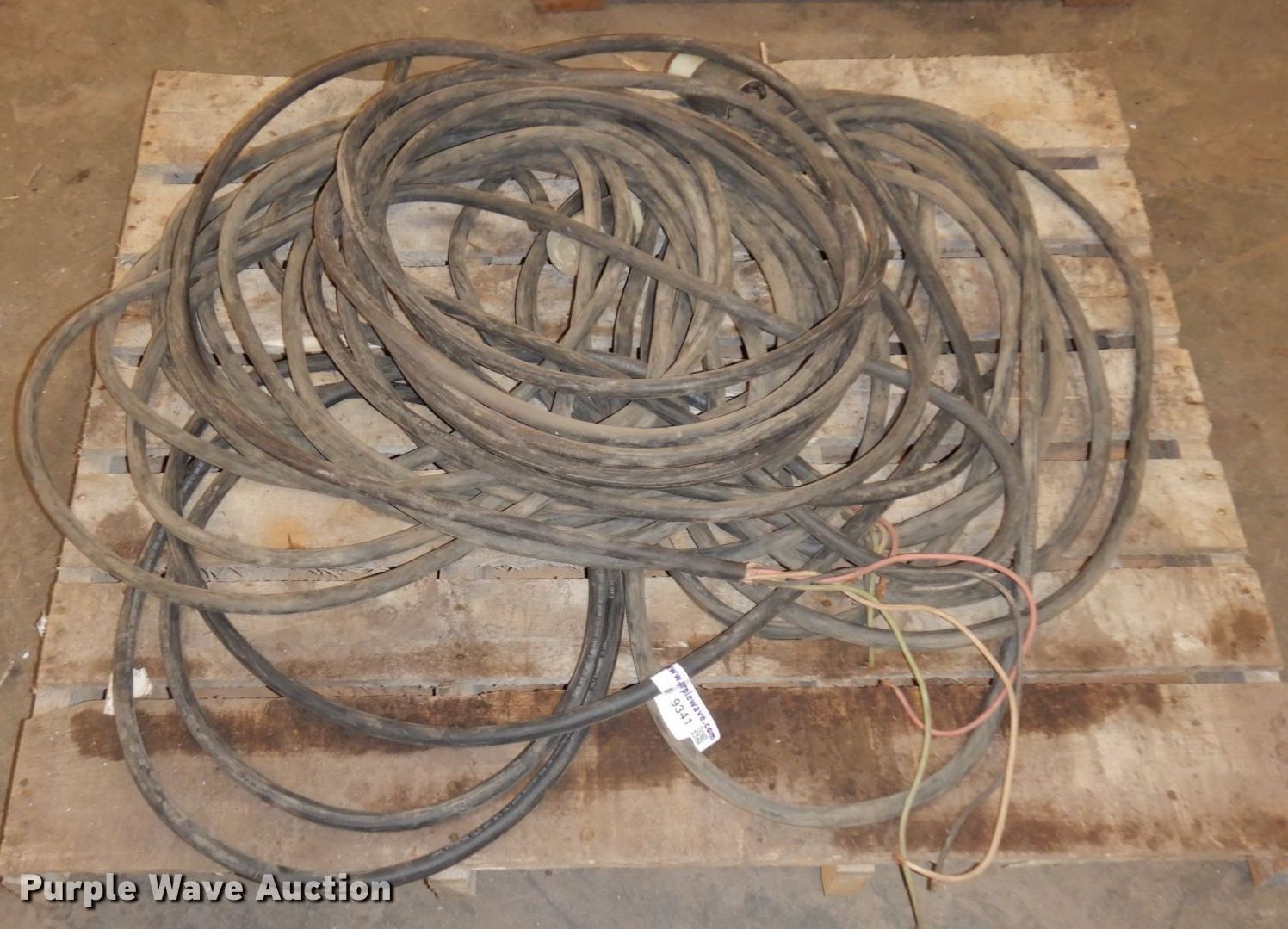 (4) rolls of 12 gauge wire in Burnsville, MN | Item AF9341 sold ...