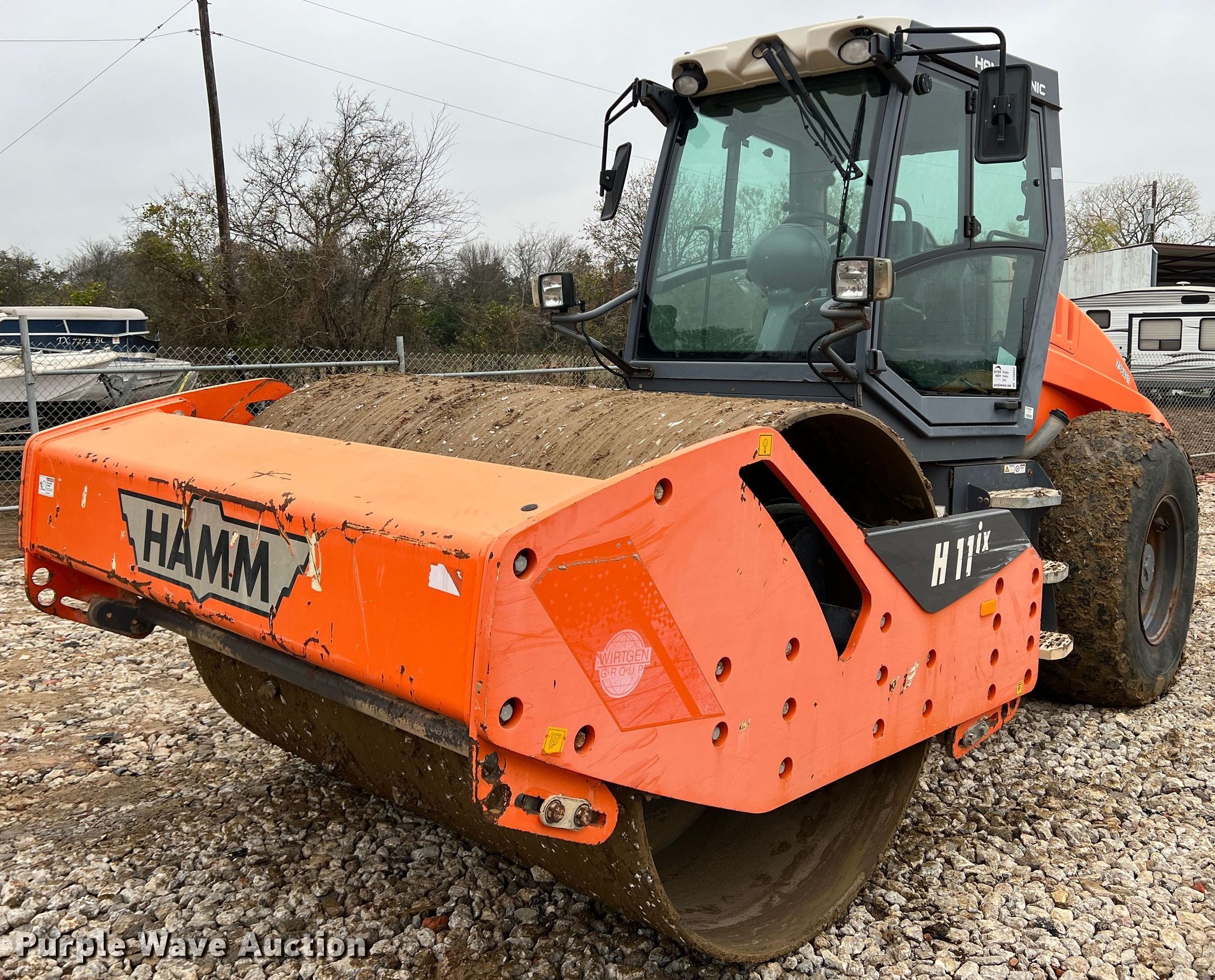 2015 Hamm H11ix single drum vibratory roller in Mansfield, TX | Item ...