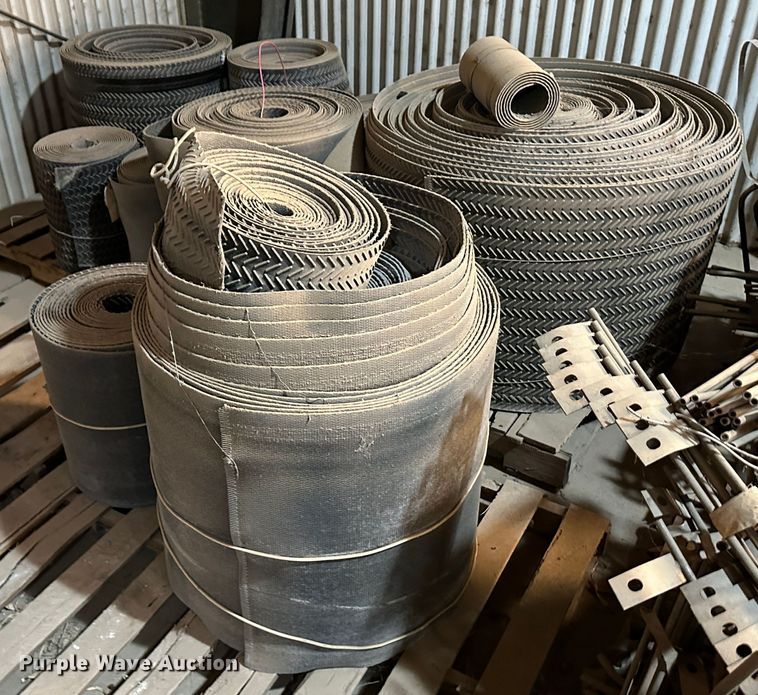 (9) conveyor belts in Quinter, KS | Item JD9618 sold | Purple Wave
