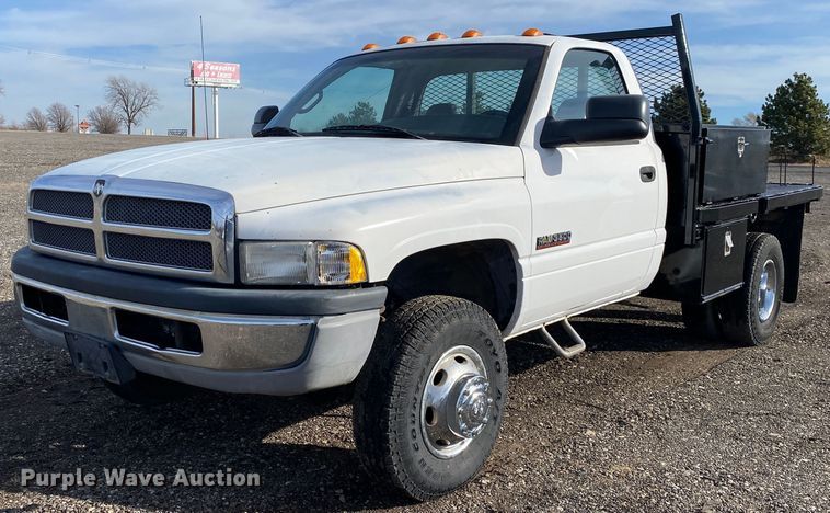 2000 Dodge Ram 3500 flatbed pickup truck in Collinsville, OK | Item ...