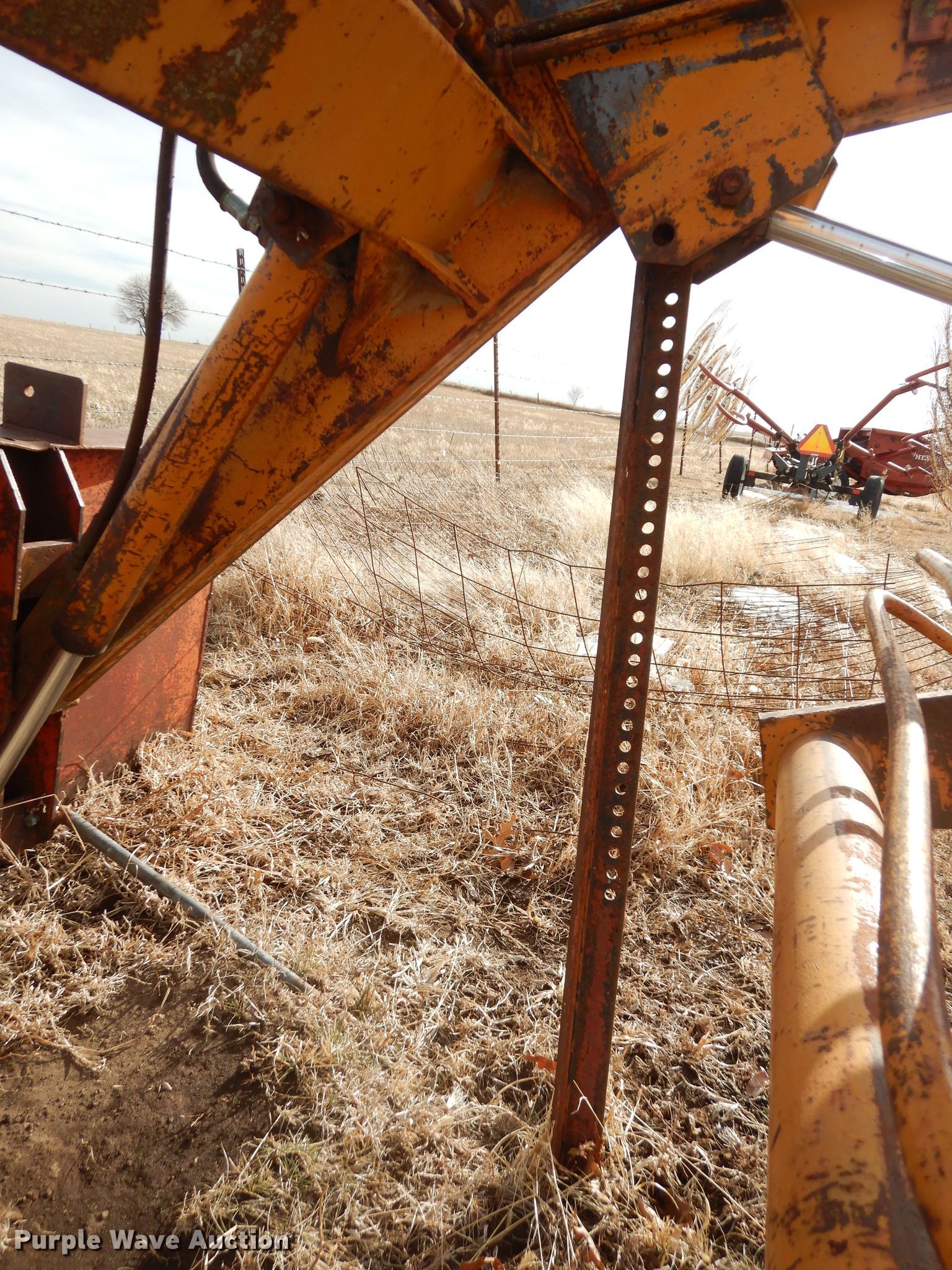 Koyker K5 loader in Delia, KS | Item JQ9983 sold | Purple Wave