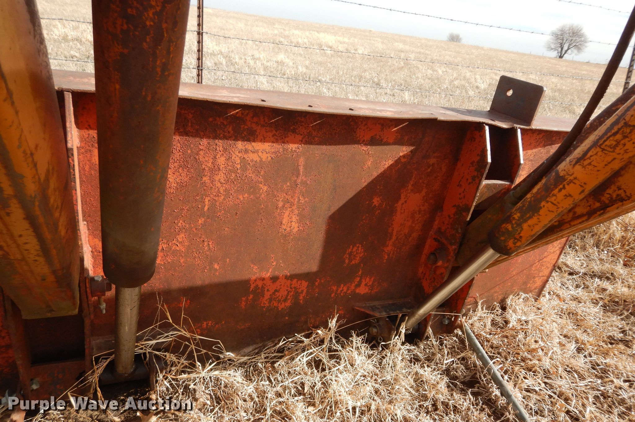 Koyker K5 loader in Delia, KS | Item JQ9983 sold | Purple Wave