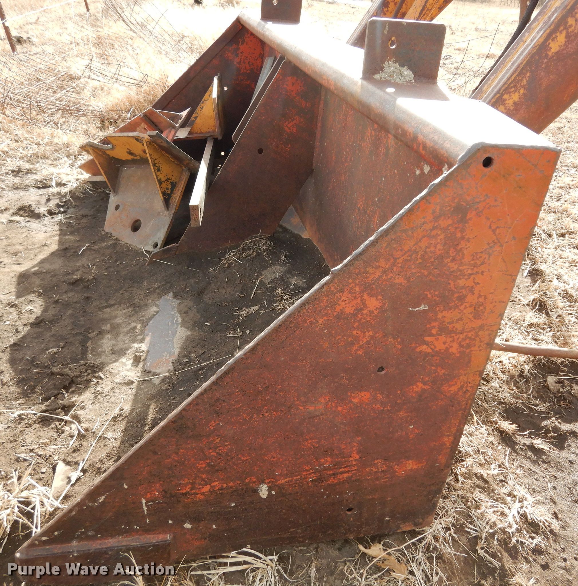 Koyker K5 loader in Delia, KS | Item JQ9983 sold | Purple Wave