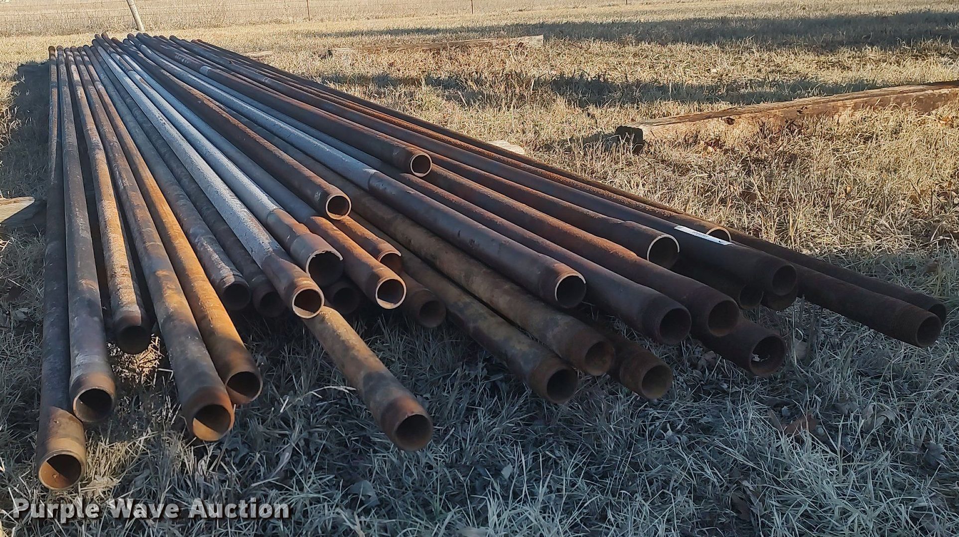 Approximately 40 joints of 2 3/8" diameter oilfield pipe in Moline, KS ...