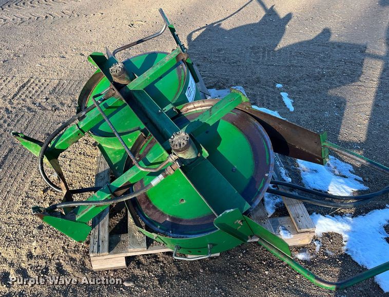 John Deere 9500 combine chaff spreader in Kinsley, KS | Item DQ4019 ...