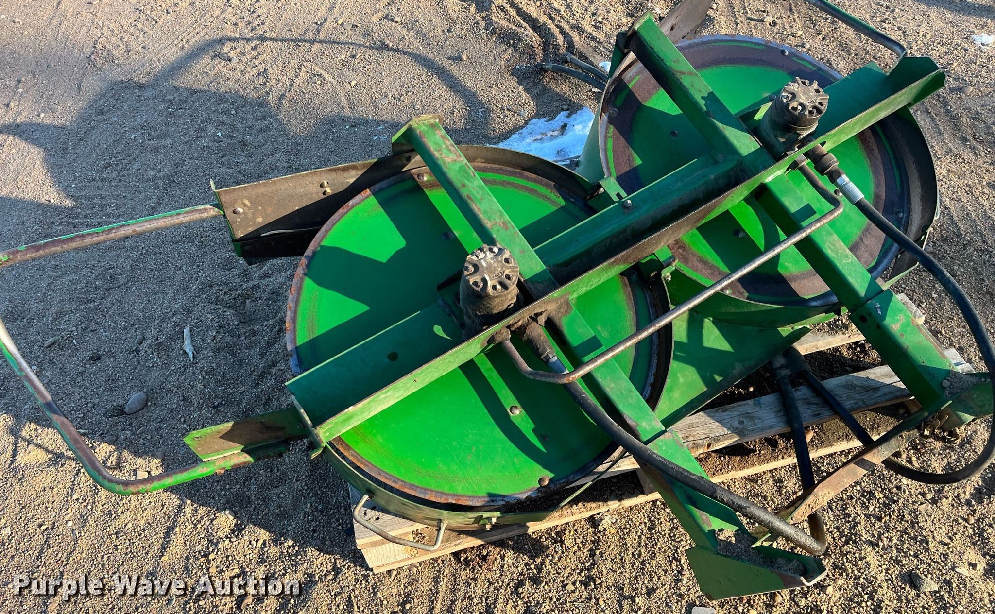 John Deere 9500 combine chaff spreader in Kinsley, KS | Item DQ4019 ...