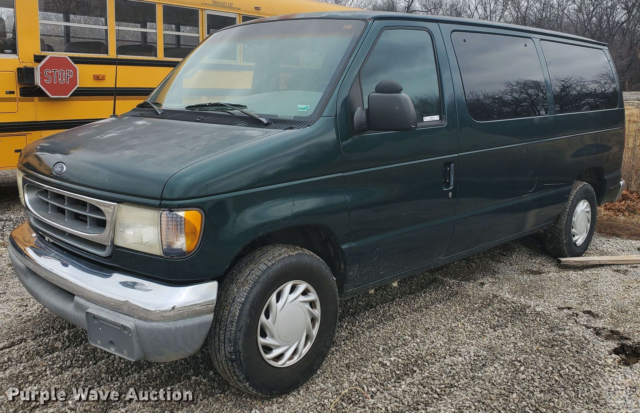 2001 Ford Econoline E150 van in Wellsville, KS | Item LM9604 sold ...