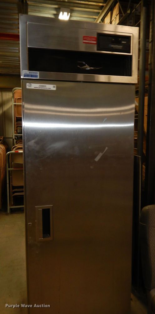 Delfield 6025S refrigerator in Emporia, KS | Item JQ9855 sold | Purple Wave
