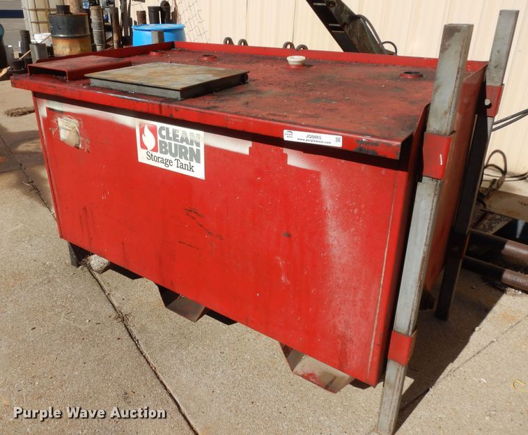 Clean Burn waste oil tank in Abilene, KS | Item JQ9865 sold | Purple Wave