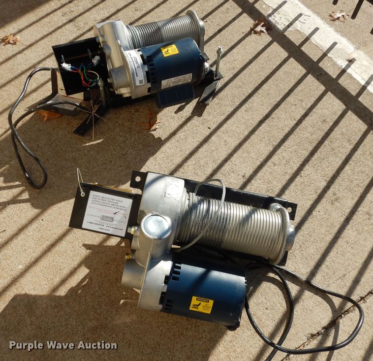 (2) LynRus QR3 winches in Abilene, KS | Item JQ9872 sold | Purple Wave