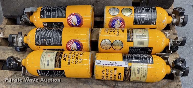 (6) Scott SCBA tanks in Cape Girardeau, MO | Item LR9148 sold | Purple Wave