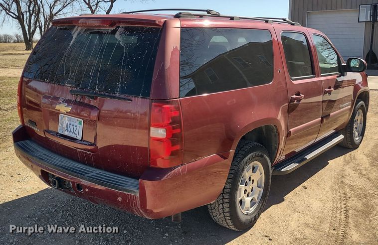 2007 Chevrolet Suburban LS 1500 SUV in Greeley, KS | Item DR8214 sold ...
