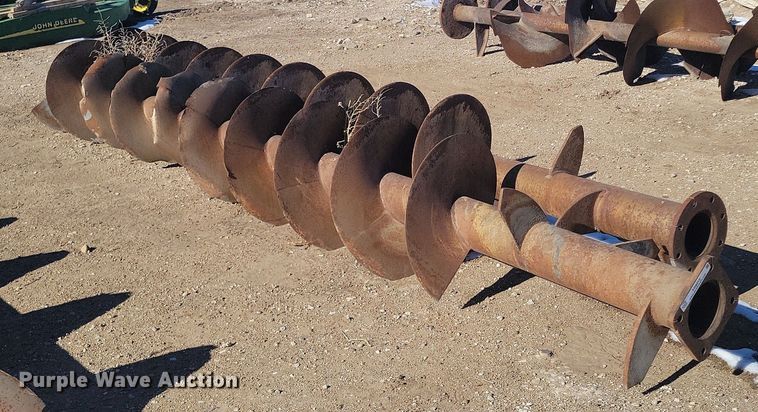 (2) augers in Liberal, KS | Item KD9312 sold | Purple Wave