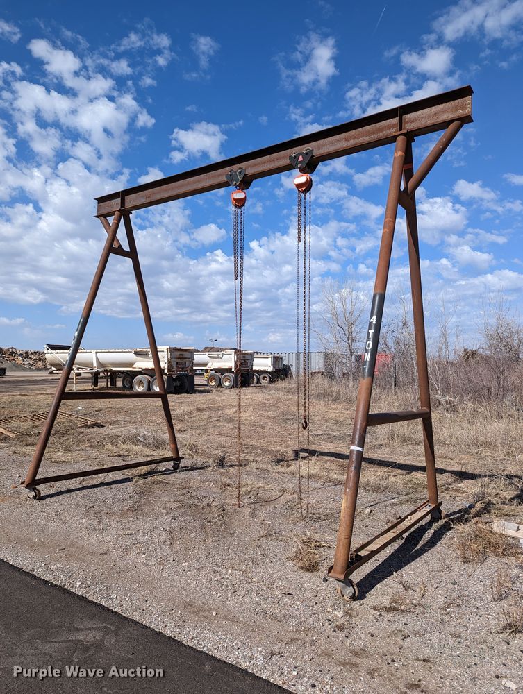 Gantry crane in Edmond, OK | Item LP9220 sold | Purple Wave