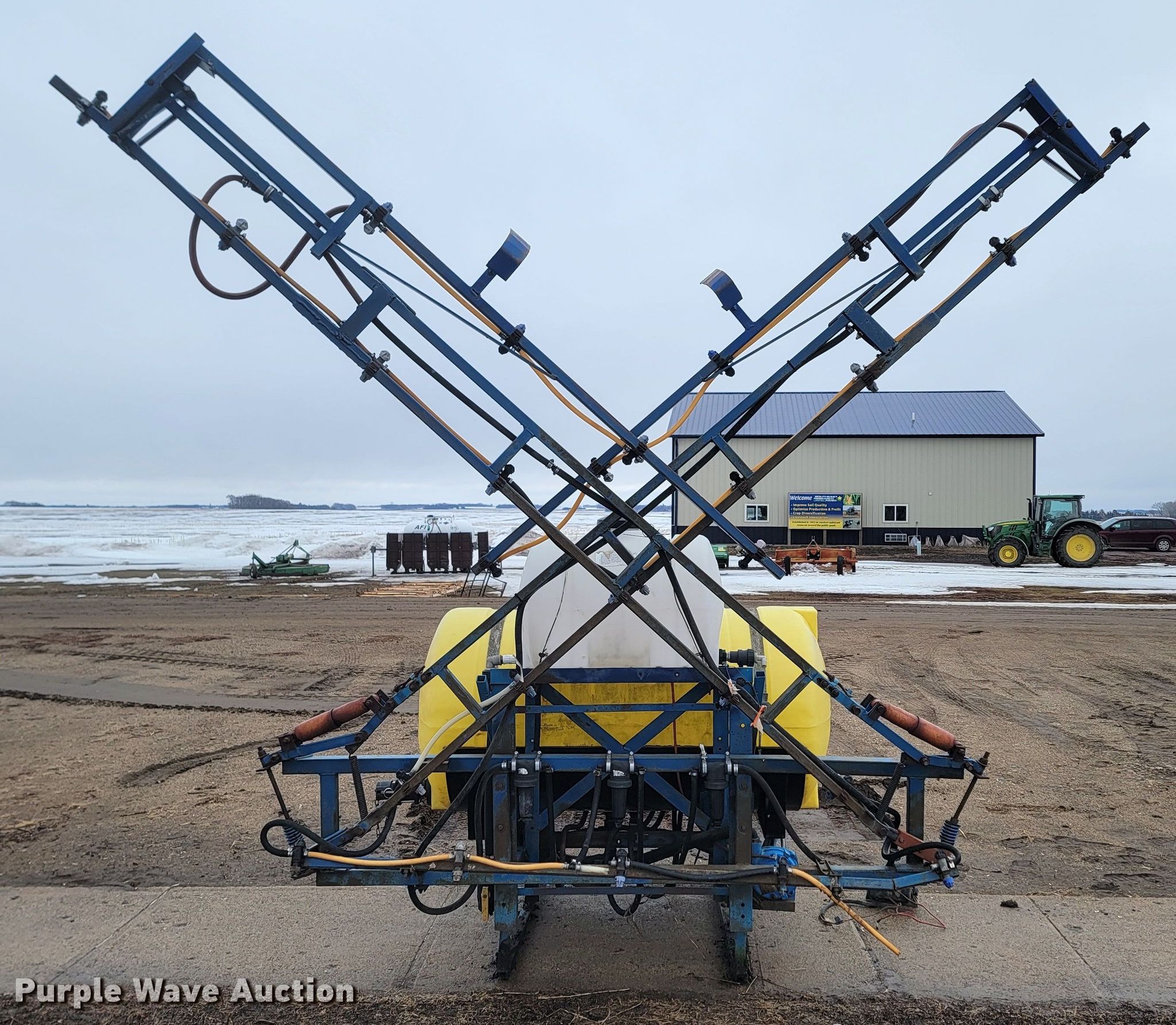 Sprayer in Beresford, SD | Item LV9304 sold | Purple Wave