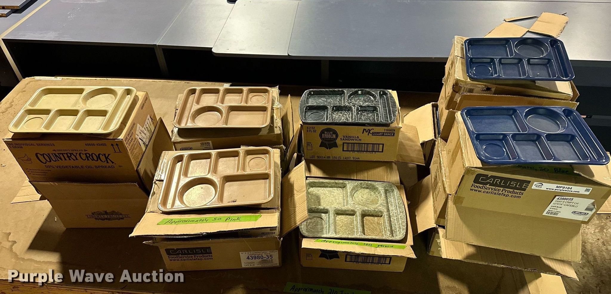Approximately 210 lunch trays in Hutchinson, KS | Item MP9184 sold ...